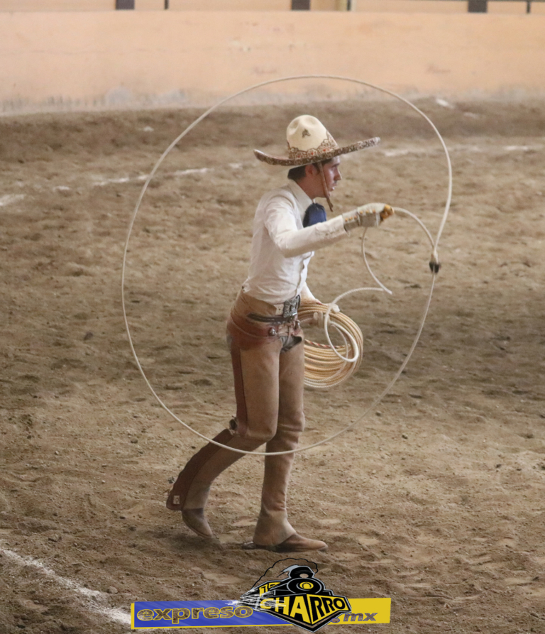 En el Lienzo “Nito” Aceves Charro Completo Centro de Jalisco – Portal ...