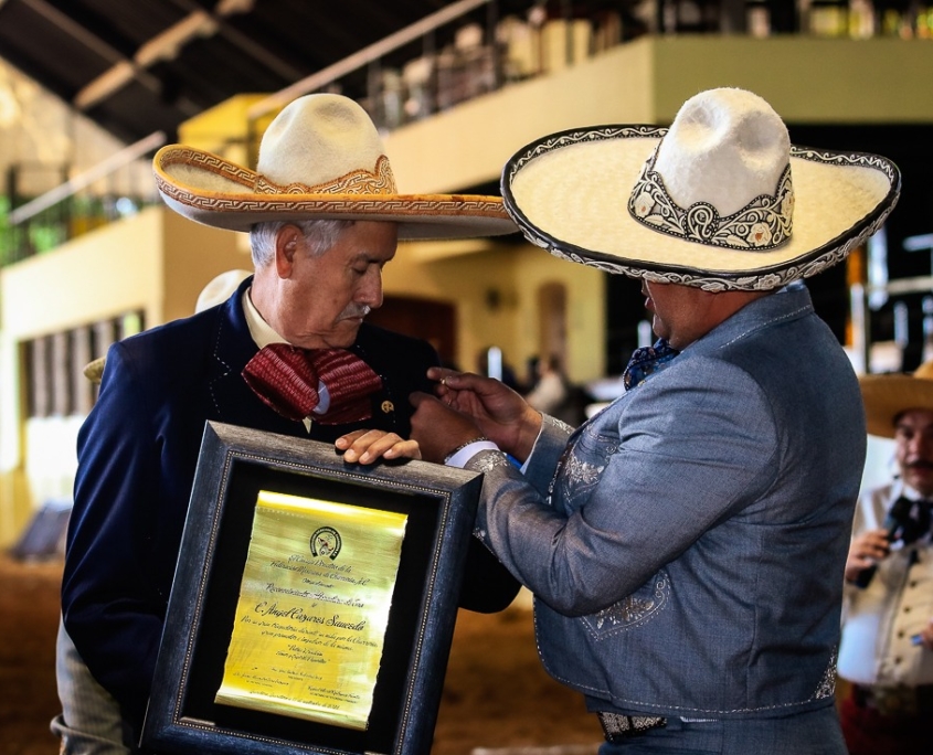 EL CENTENARIO, en Querétaro; Al 5-6, El Perrón y Tierra Blanca – Portal ...