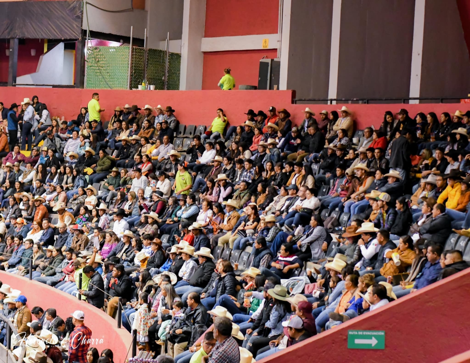 Todo un éxito la Gran Charreada Nocturna de Pachuca. – Portal DeCharros ...