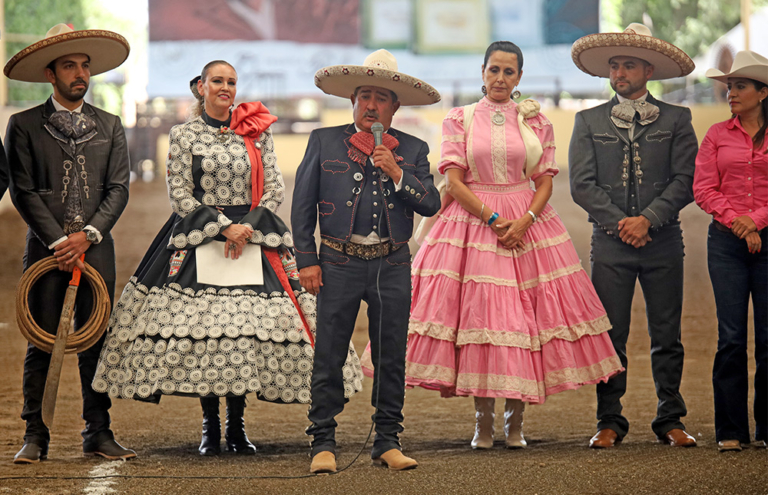 COMIENZA LA GRAN FIESTA DEL CAMPEONATO MILLONARIO TEQUILA HACIENDA VIEJA 2023 – Portal DeCharros ...